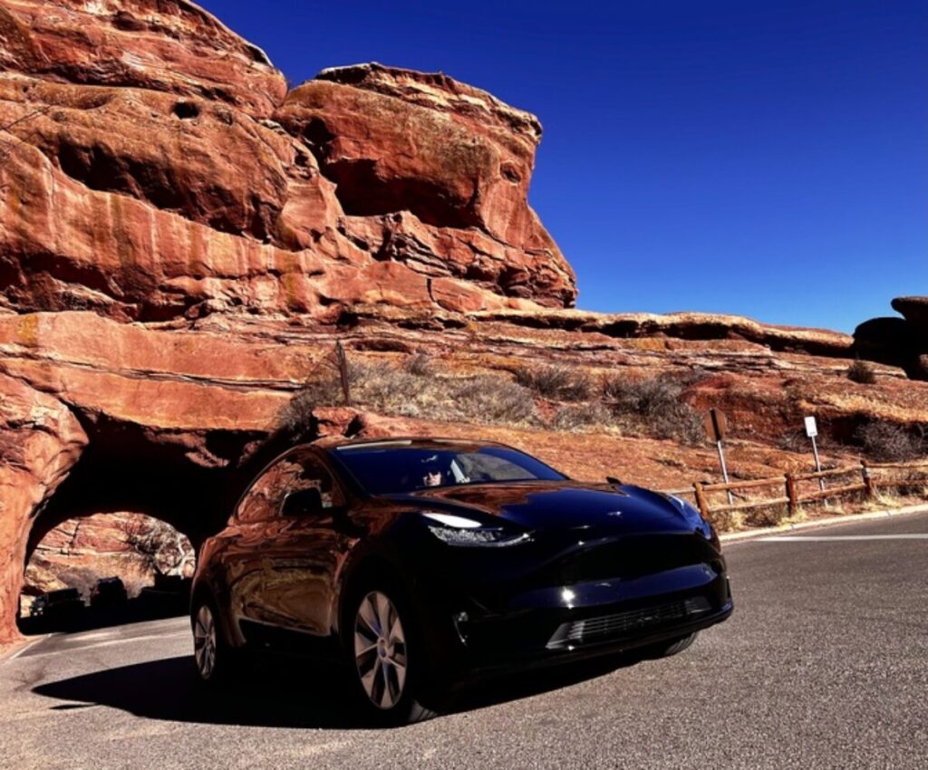 Explore Hassle-Free Travel with Red Rocks Shuttle - RubMD